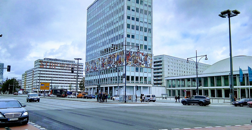 Alexanderplatz in Berlin: History and Attractions - Realty-Germany